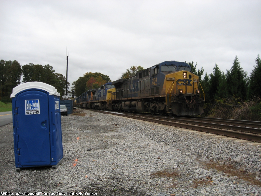 NB freight Q540 with a nice consist @ CP Day